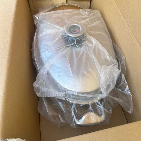 Zepter International | Kitchen | Zepter International Cooking Pot With ...